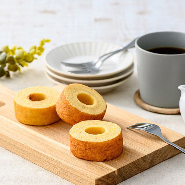 アデリー 【20個セット】ハロウィンプチギフト しっとりバームクーヘン3個 SBHW-3-20（直送品） - アスクル