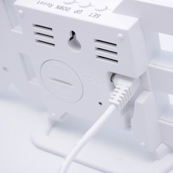 シンシア LEDデジタルクロック セグロック2 ホワイト RSG2-WH 1 シンシア LEDデジタルクロック セグロック2 ホワイト RSG2-WH 1